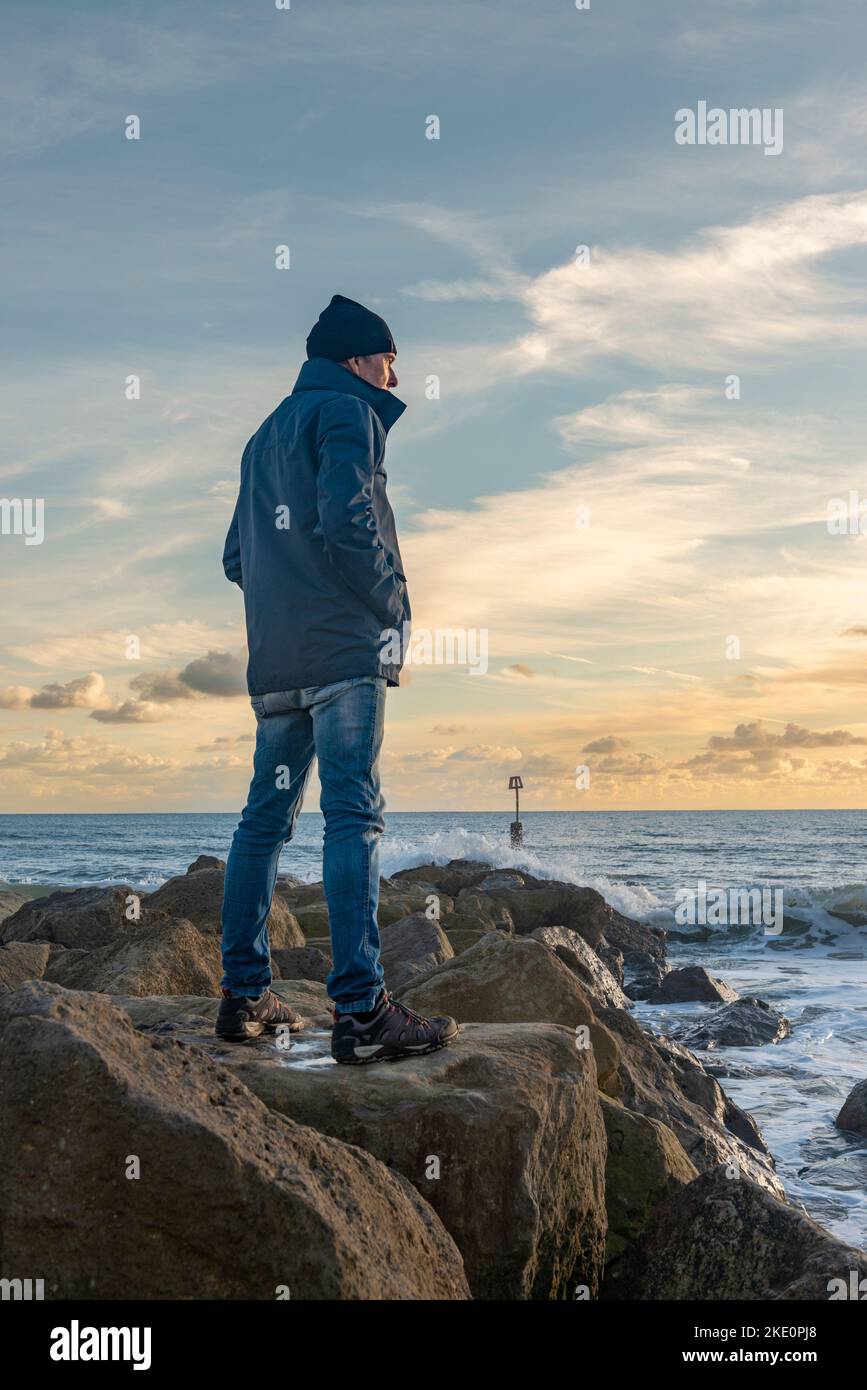 Wearing outdoor clothing hi-res stock photography and images - Alamy