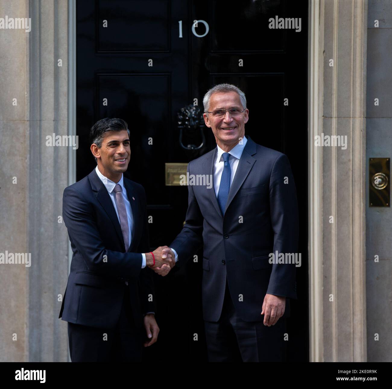 London, England, UK. 9th Nov, 2022. UK Prime Minister RISHI SUNAK welcomes NATO General ...