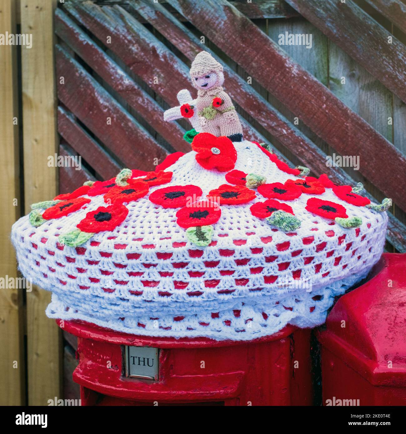 Troon, UK. 09th Nov, 2022. Decorative crochet for Remembrance Day ...