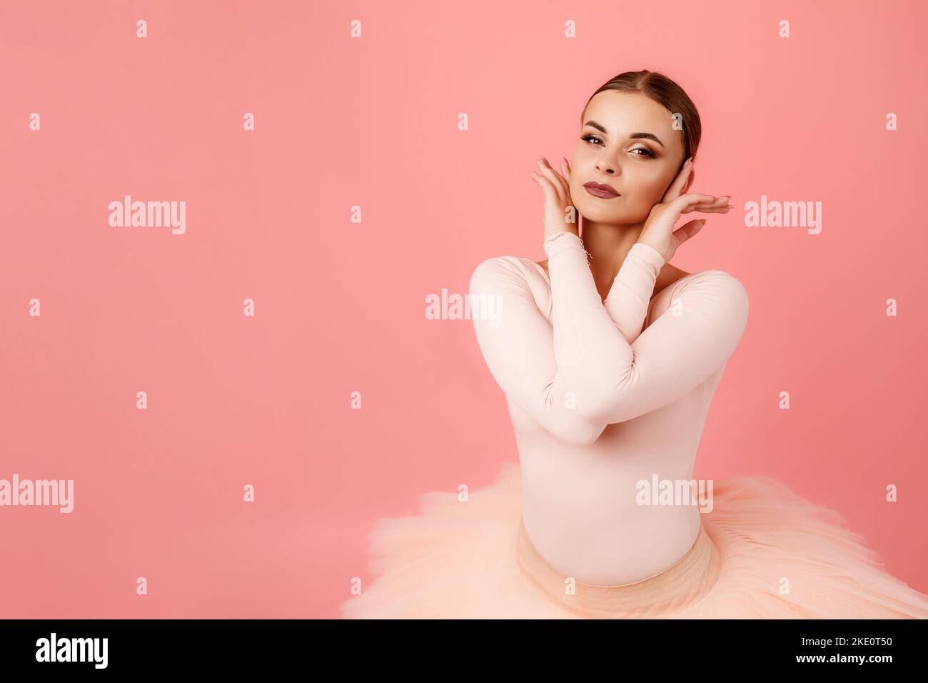 Ballerina portrait hi-res stock photography and images - Alamy