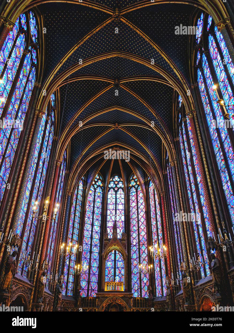 Ancient catherdal hi-res stock photography and images - Alamy