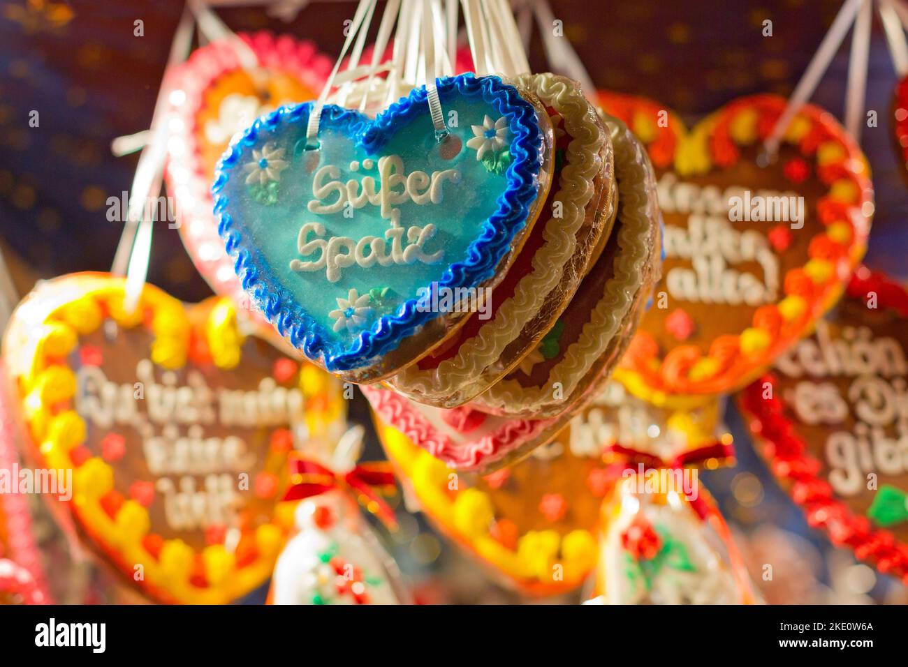 Cake shop berlin hi-res stock photography and images - Alamy