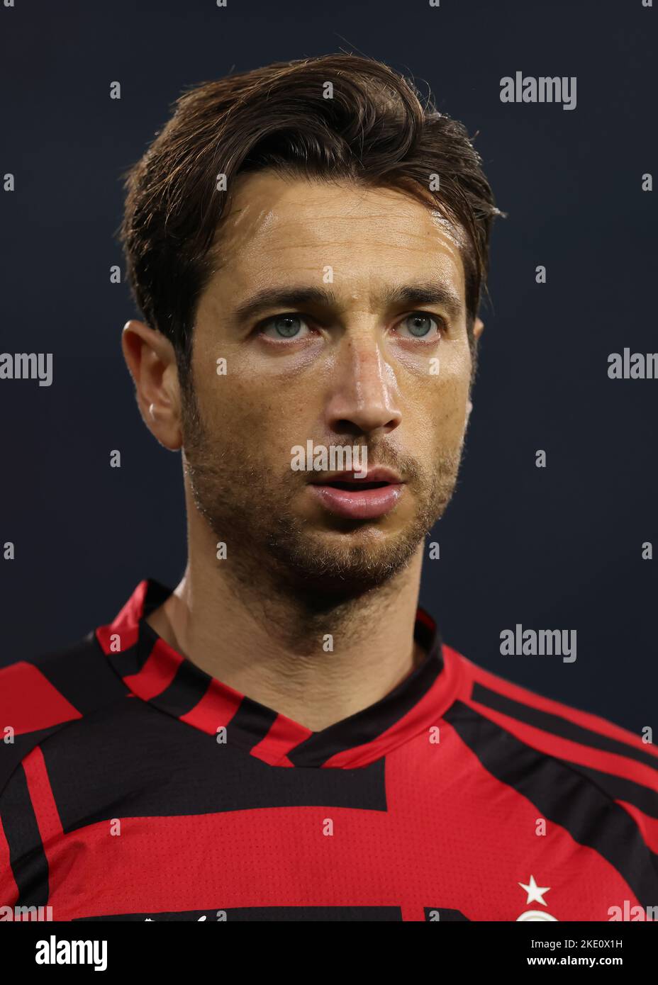 Cremona, Italy, 8th November 2022. Antonio Mirante of AC Milan during ...