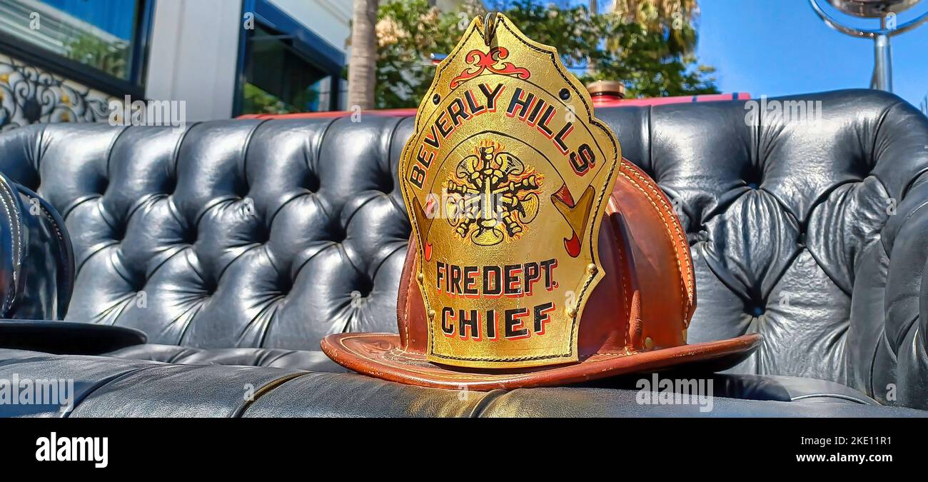 Beverly hills sign shield hi-res stock photography and images - Alamy