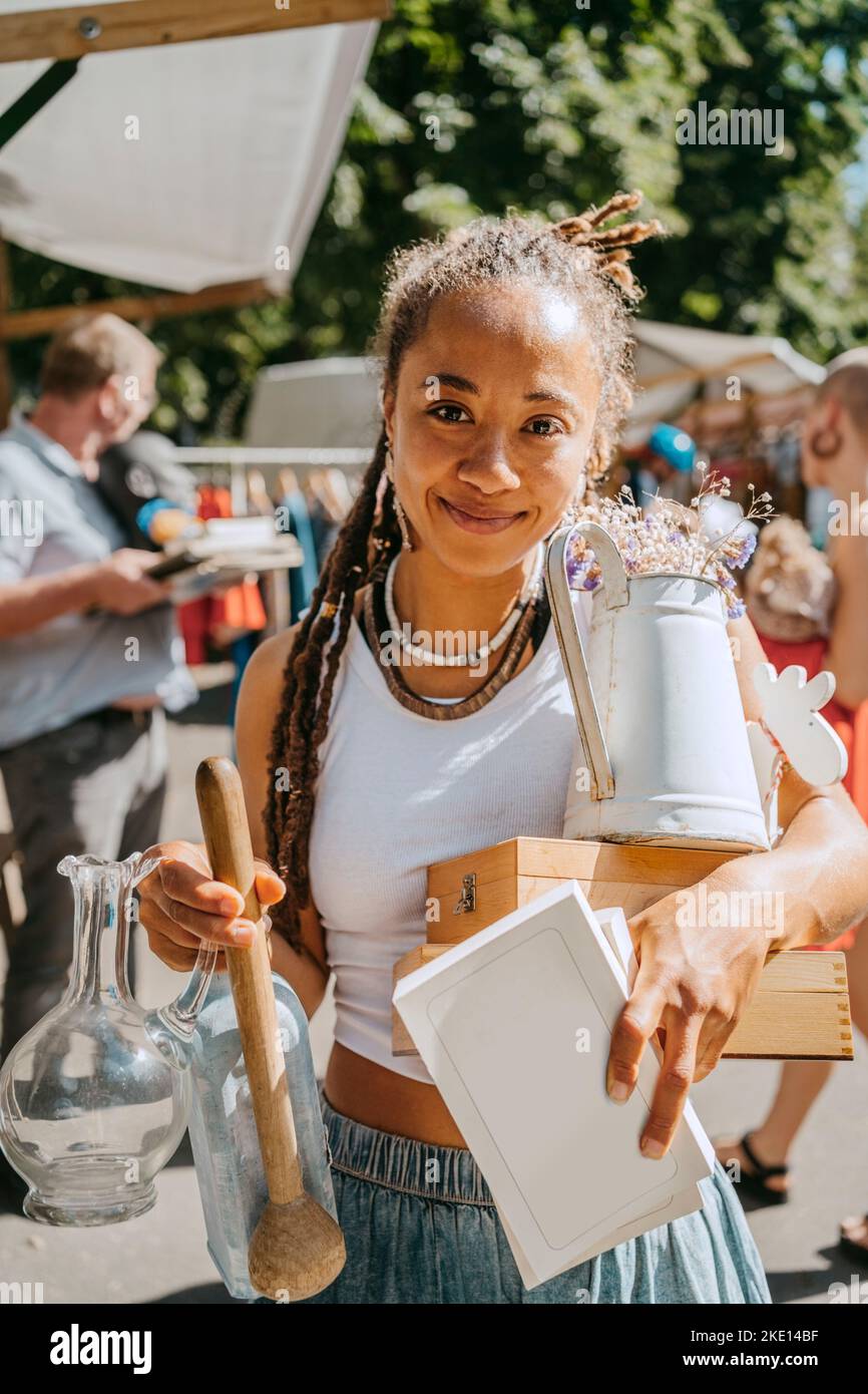 One colour and objects hi-res stock photography and images - Alamy