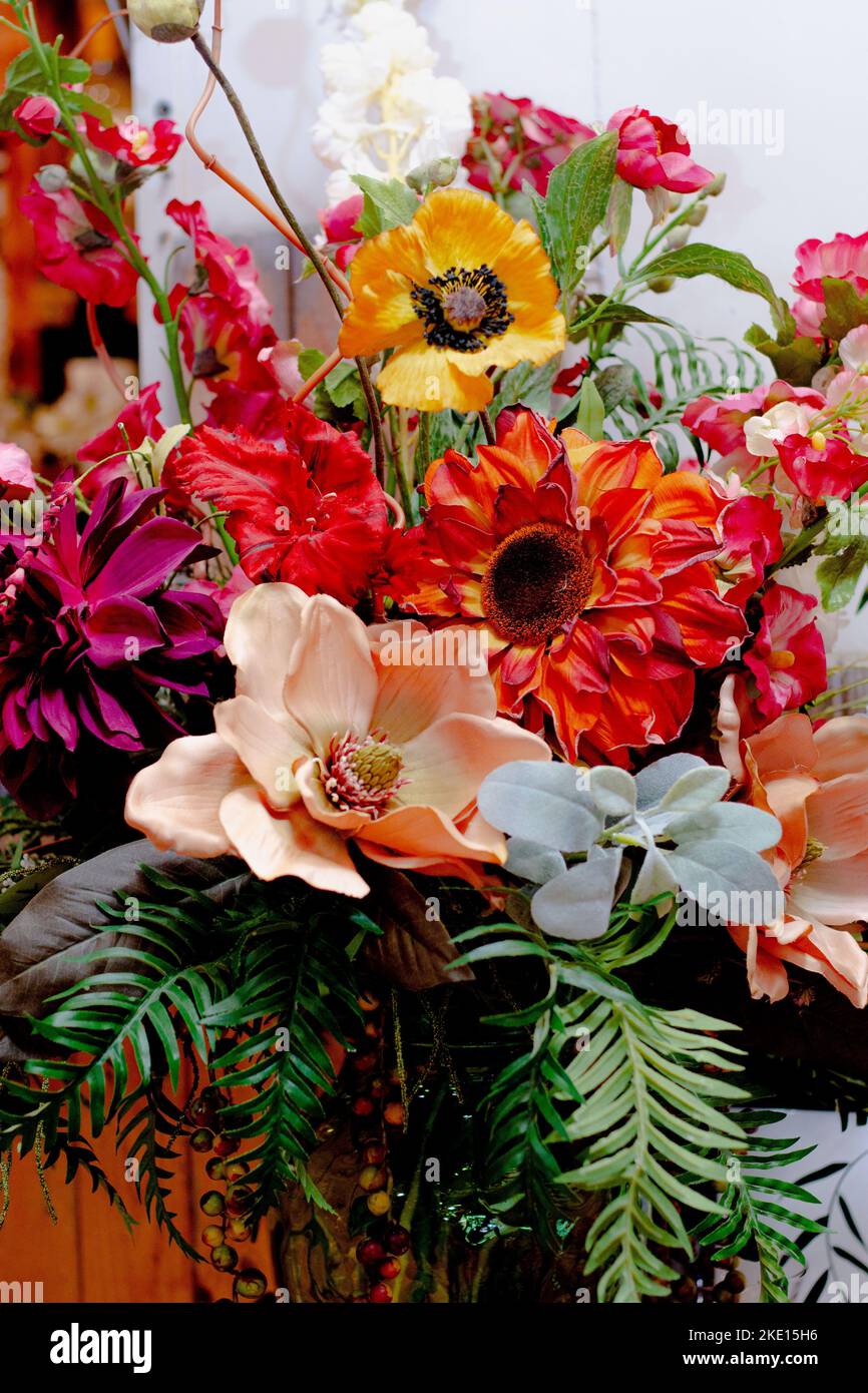 Eye Catching Vibrant Floral Bouquet Stock Photo - Alamy