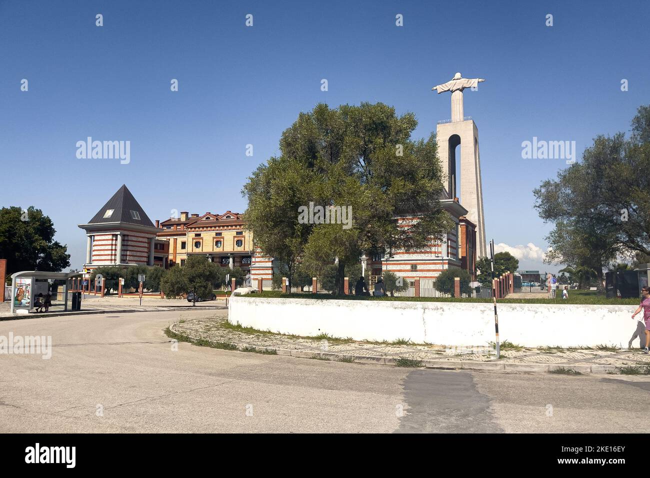 Christ the King statue in Lisbon, Portugal Stock Photo - Alamy