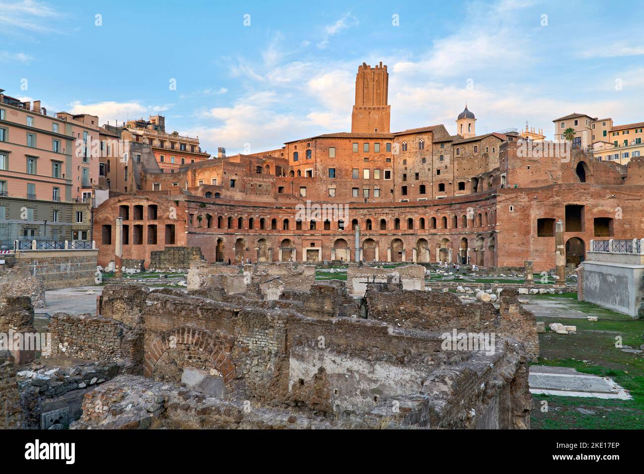 Fori imperiali architecture hi-res stock photography and images - Alamy