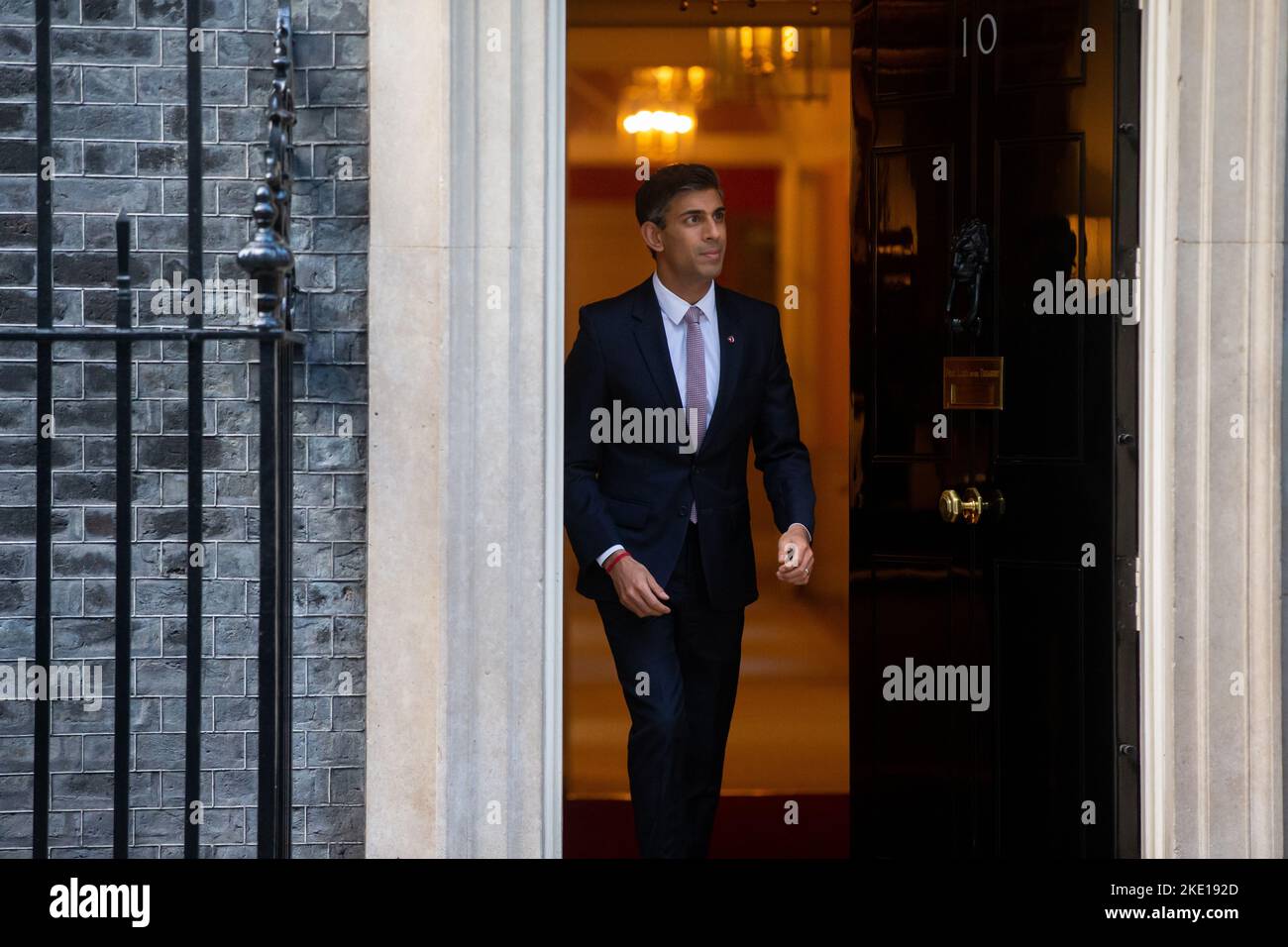 London, England, UK. 9th Nov, 2022. UK Prime Minister RISHI SUNAK welcomes NATO General ...