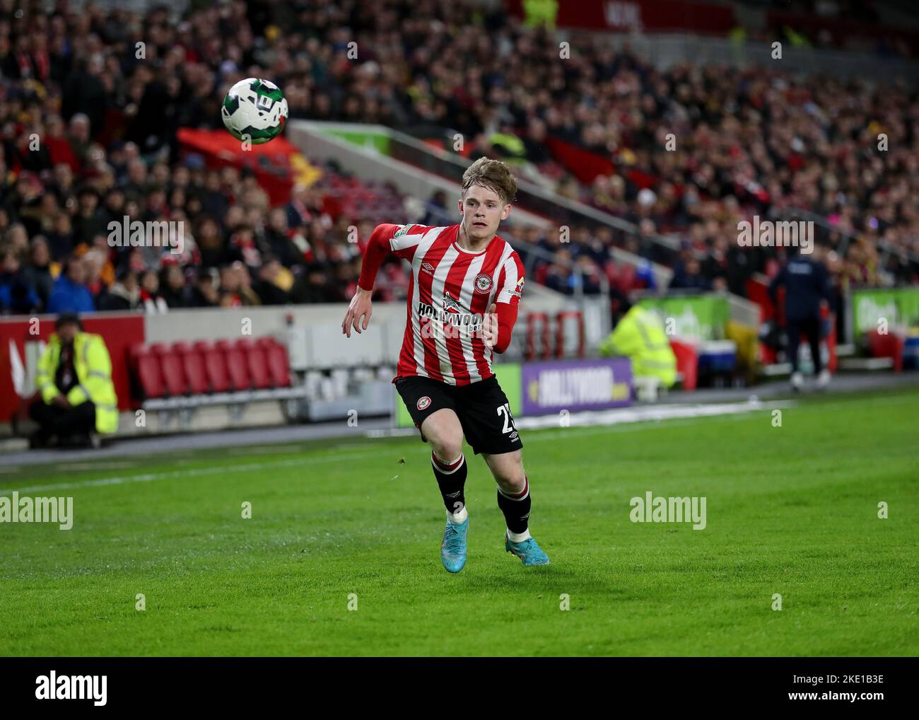 Keane lewis potter brentford hi-res stock photography and images - Alamy