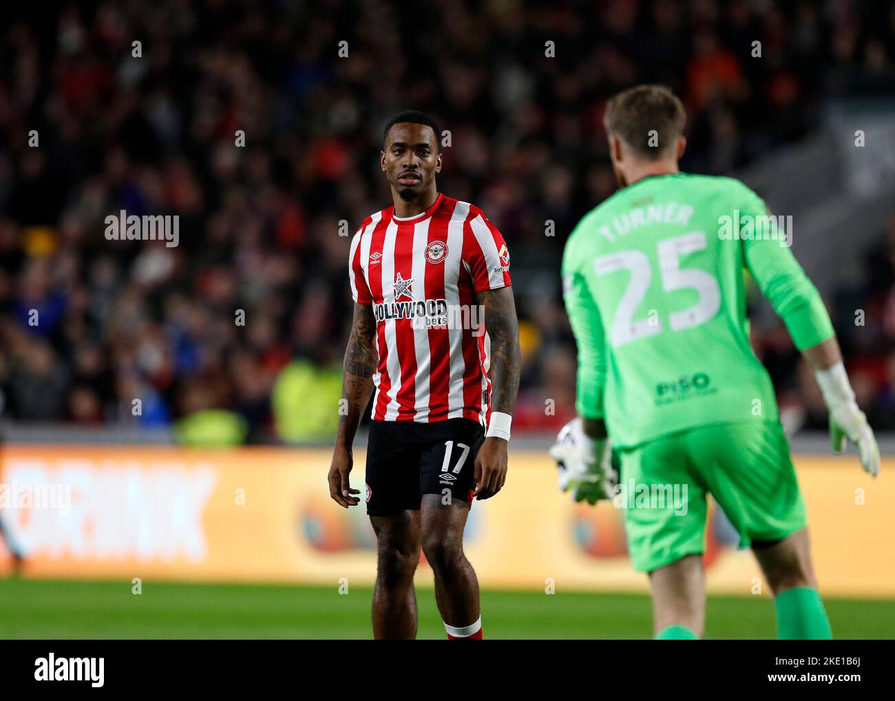 8th November 2022; Gtech Community Stadium, Brentford, London, England ...