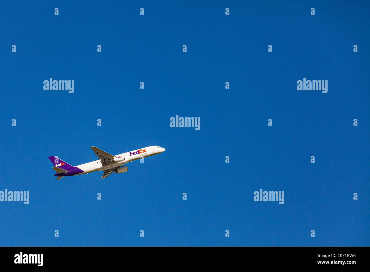 A FedEx cargo jet departing Vancouver International Airport in Canada ...