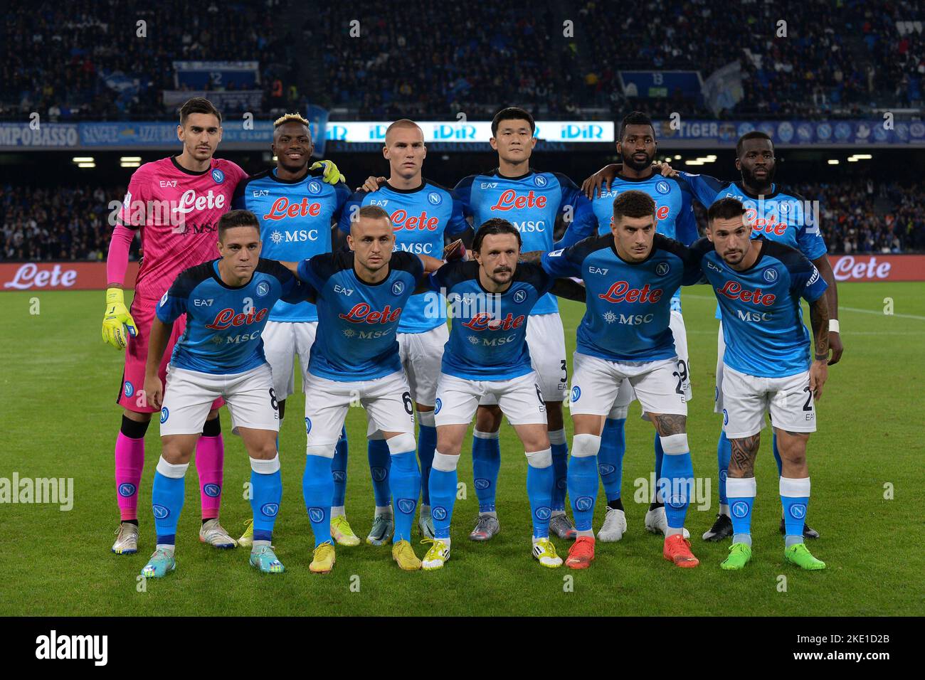 The SSC Napoli team is posing for the photograph before the Serie A ...