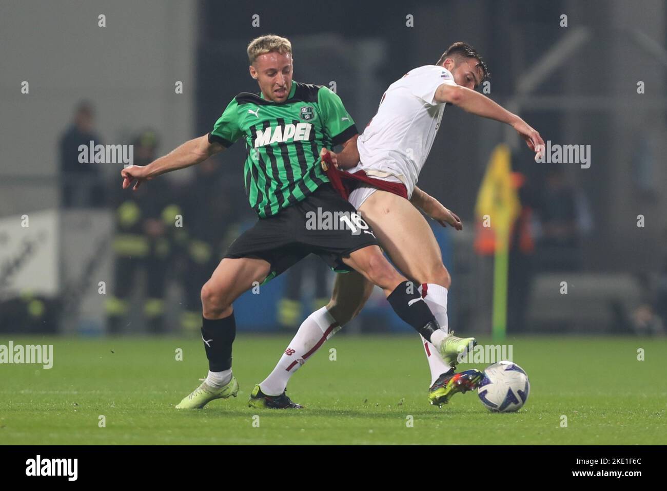MAPEI Stadium, Reggio Emilia, Italy, November 09, 2022, Davide Frattesi ...