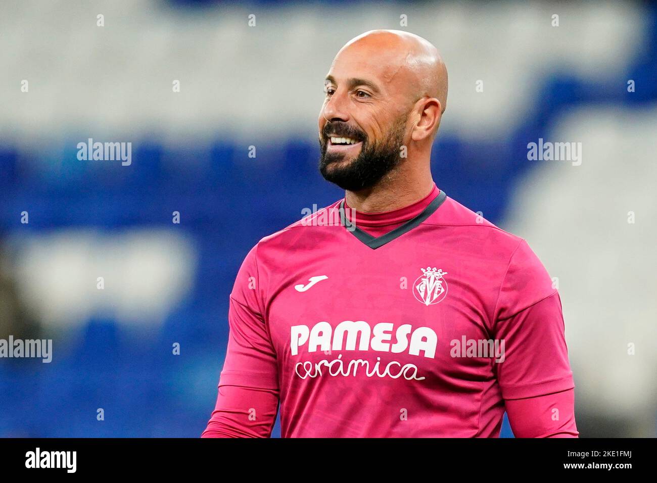 Pepe Reina of Villarreal CF during the La Liga match between RCD ...