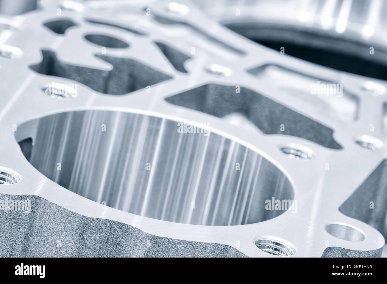 Four stroke diesel engine cylinder hi-res stock photography and images ...