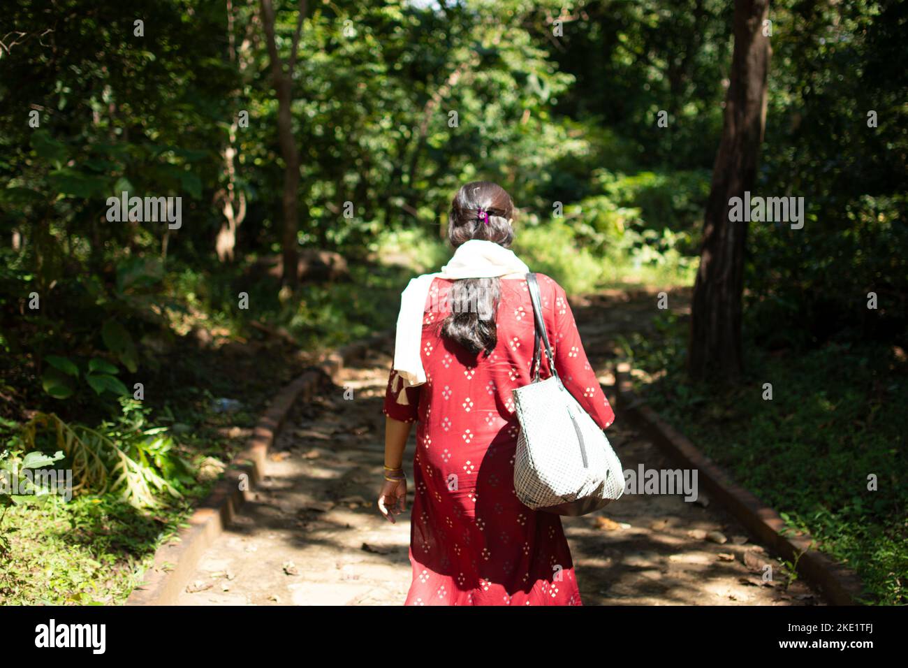 tourist entering the kanger valley national park chhattisgarh Stock ... tourist entering the kanger valley national park chhattisgarh Stock ...