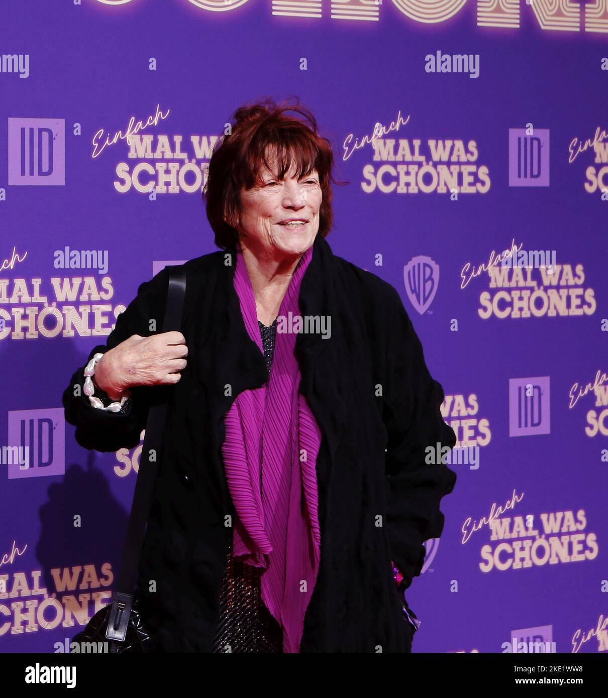 Berlin, Germany, 08/11/2022, World premiere of the film "EINFACH MAL ...