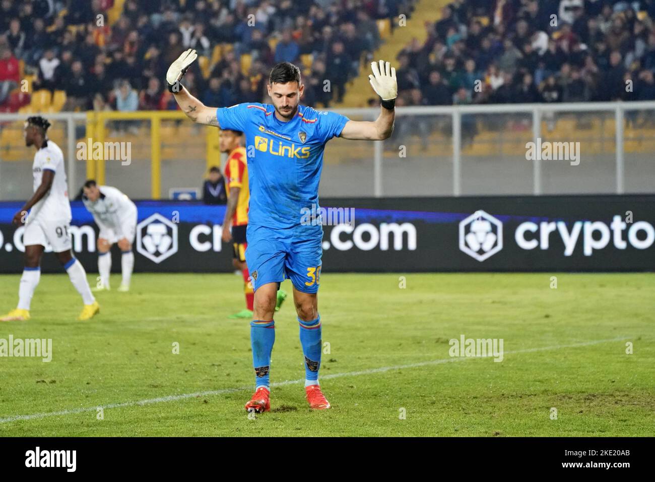 Lecce, Italy. 09th Nov, 2022. Wladimiro Falcone (US Lecce) during US ...
