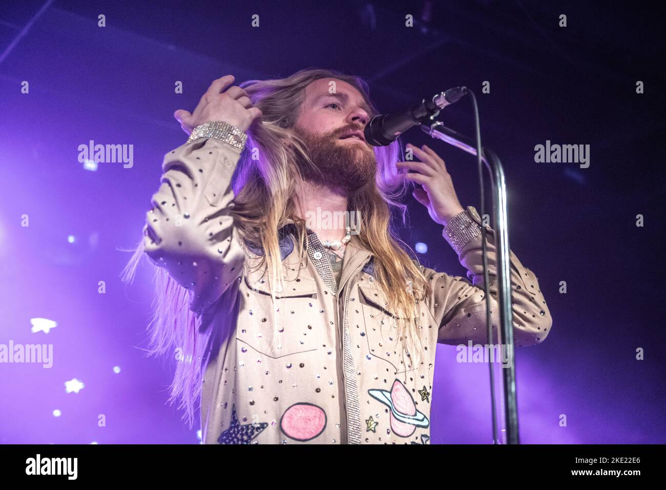 Sam Ryder performing at La 2 de Apolo, Barcelona 8 Nov. 2022 ...