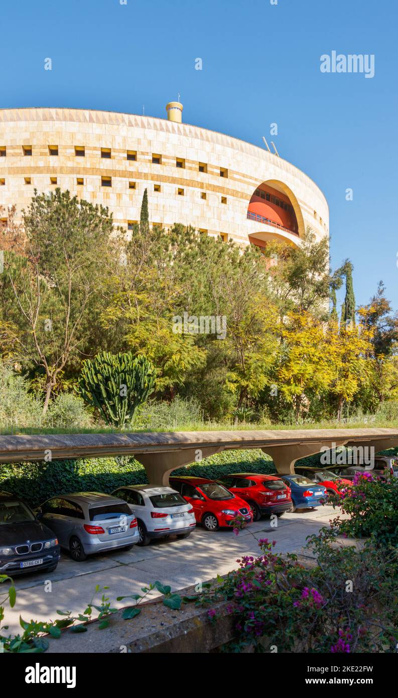 Torre Triana junta building Government of Andalusia built 1993 designed ...