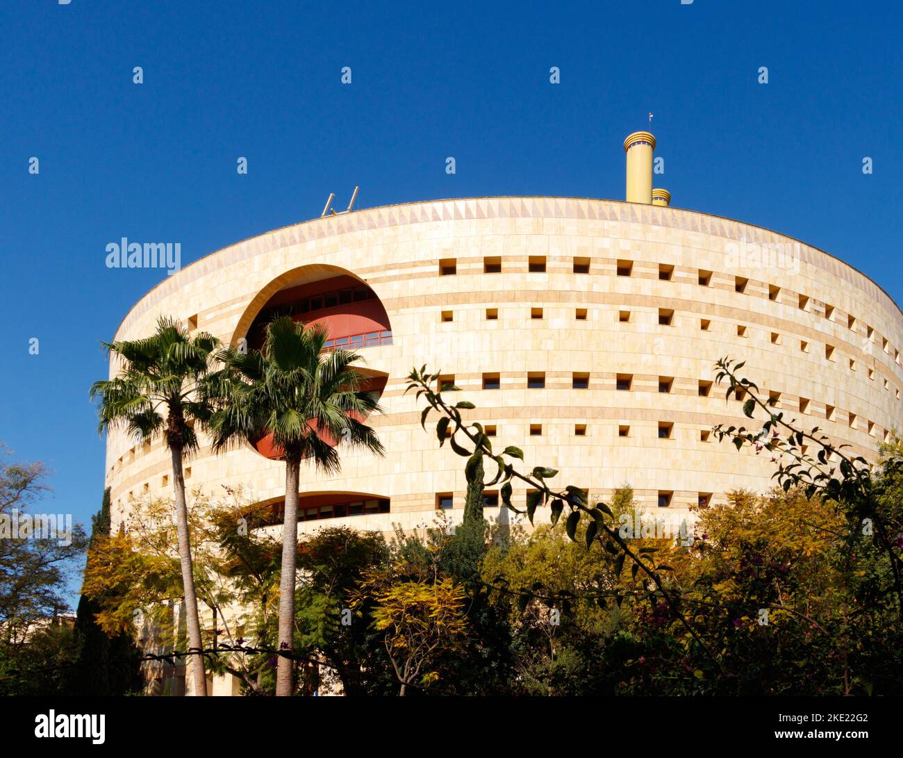Torre Triana junta building Government of Andalusia built 1993 designed ...