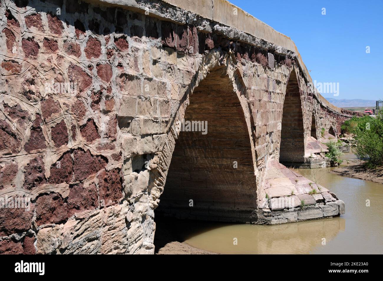 Historical Sekili Bridge - Yozgat - TURKEY Stock Photo - Alamy