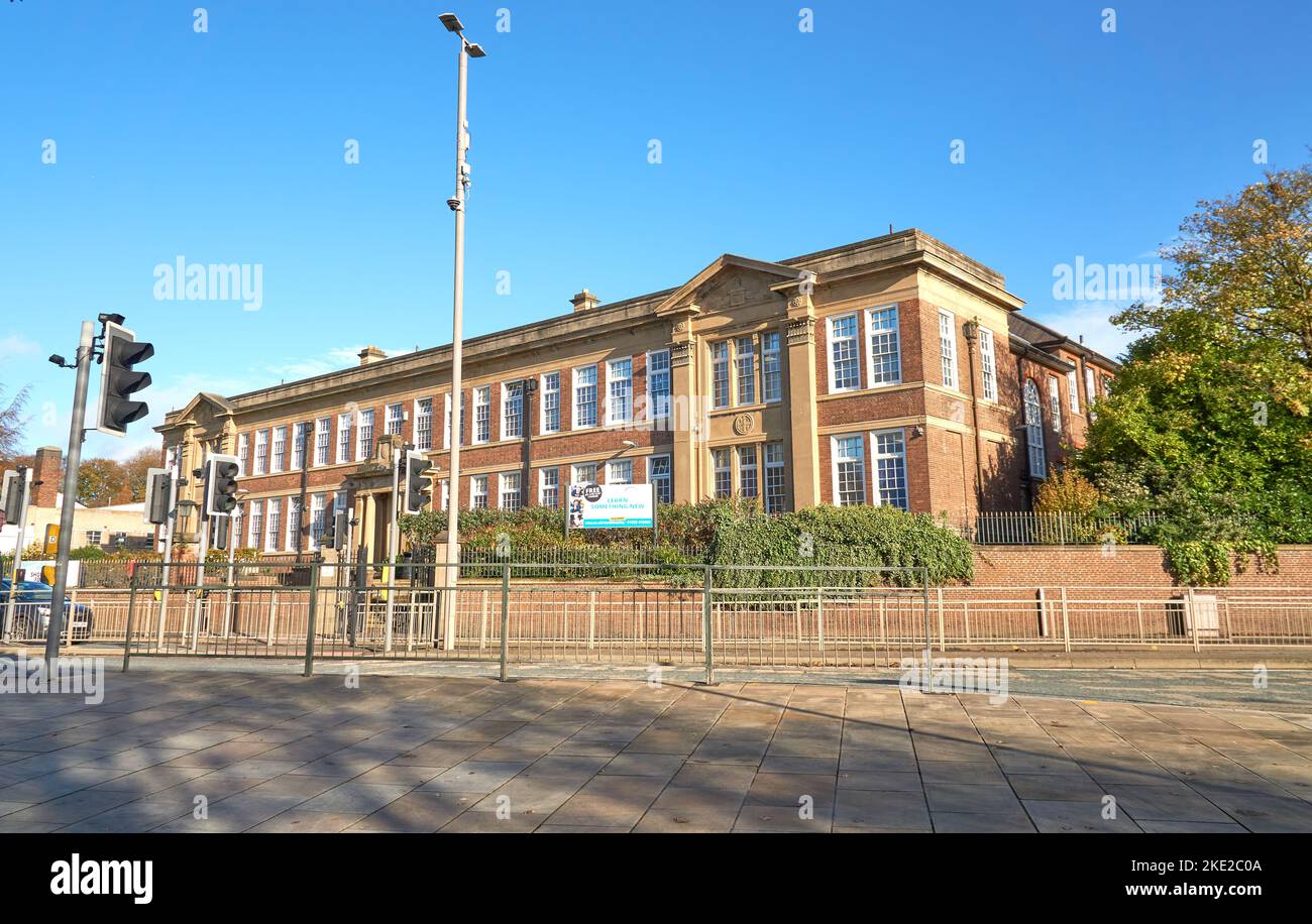 Old fashioned school house in Mansfield, Nottinghamshire, UK Stock ...