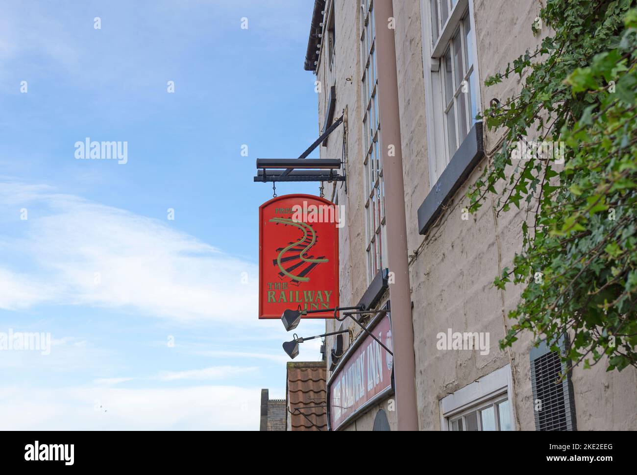 Red pub sign in Mansfield, Nottinghamshire, UK Stock Photo - Alamy