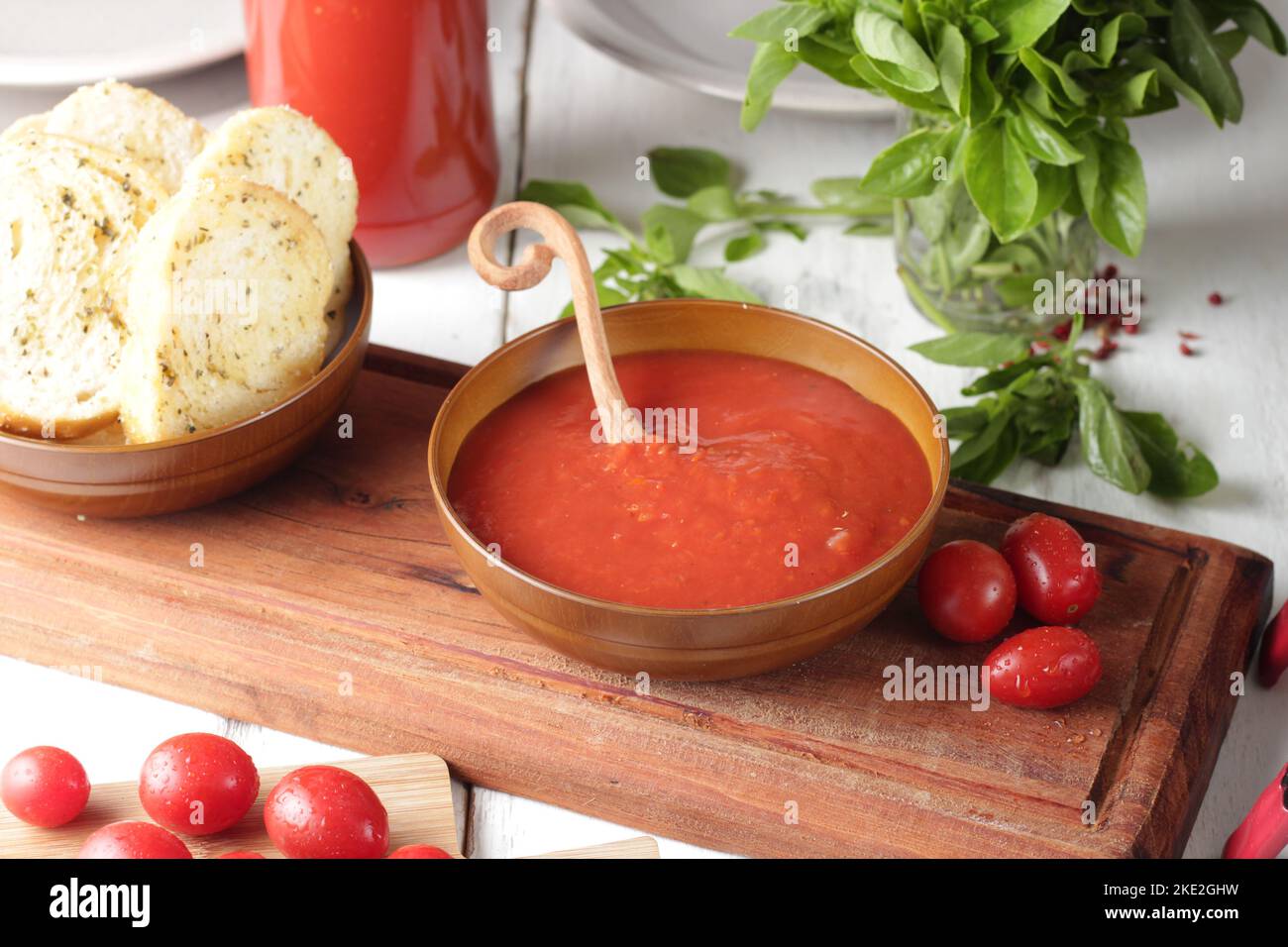 Sopa de tomate tomate hi-res stock photography and images - Alamy