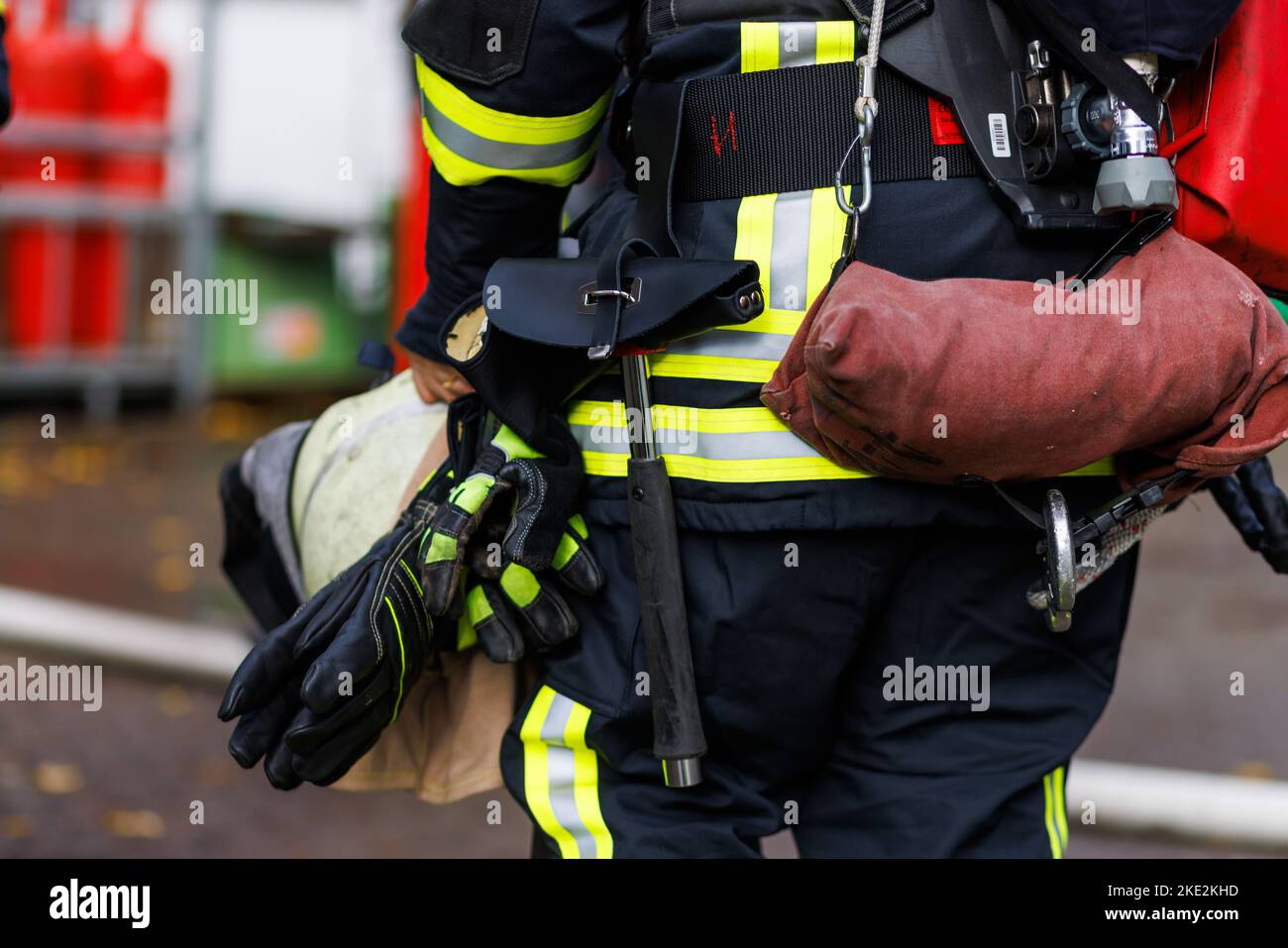 Staufen, Germany. 05th Nov, 2022. A firefighter walks over the scene ...