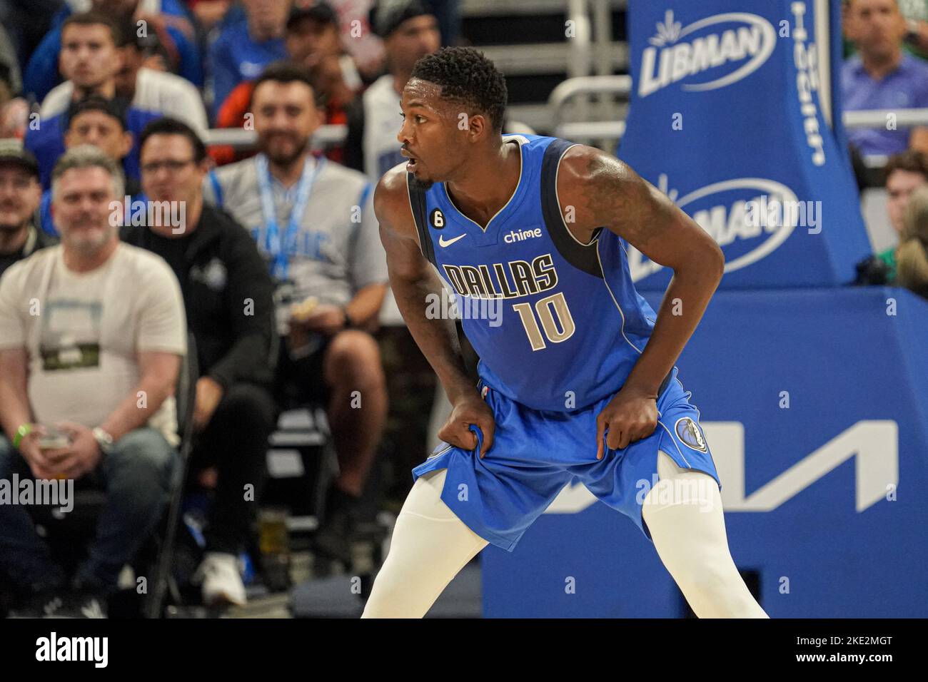 Dorian finney smith 2022 hi-res stock photography and images - Alamy