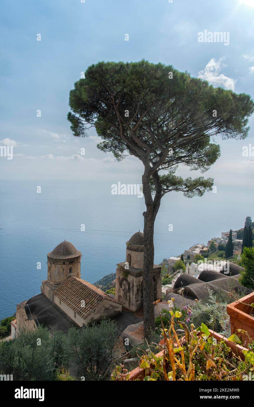 Villa Rufolo in Ravello, Italy Stock Photo - Alamy