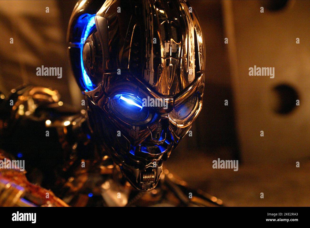 TERMINATOR 3: RISE OF THE MACHINES, T-X ENDOSKULL, 2003 Stock Photo - Alamy
