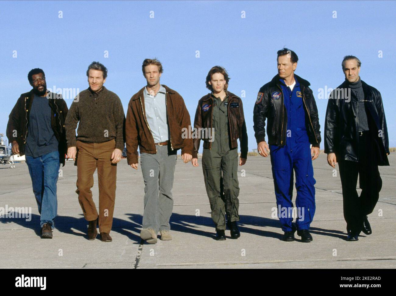 The core 2003 hilary swank hi-res stock photography and images - Alamy