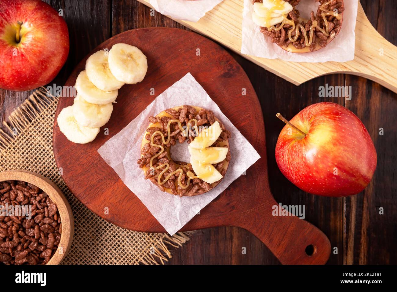 Flat rounds hi-res stock photography and images - Alamy