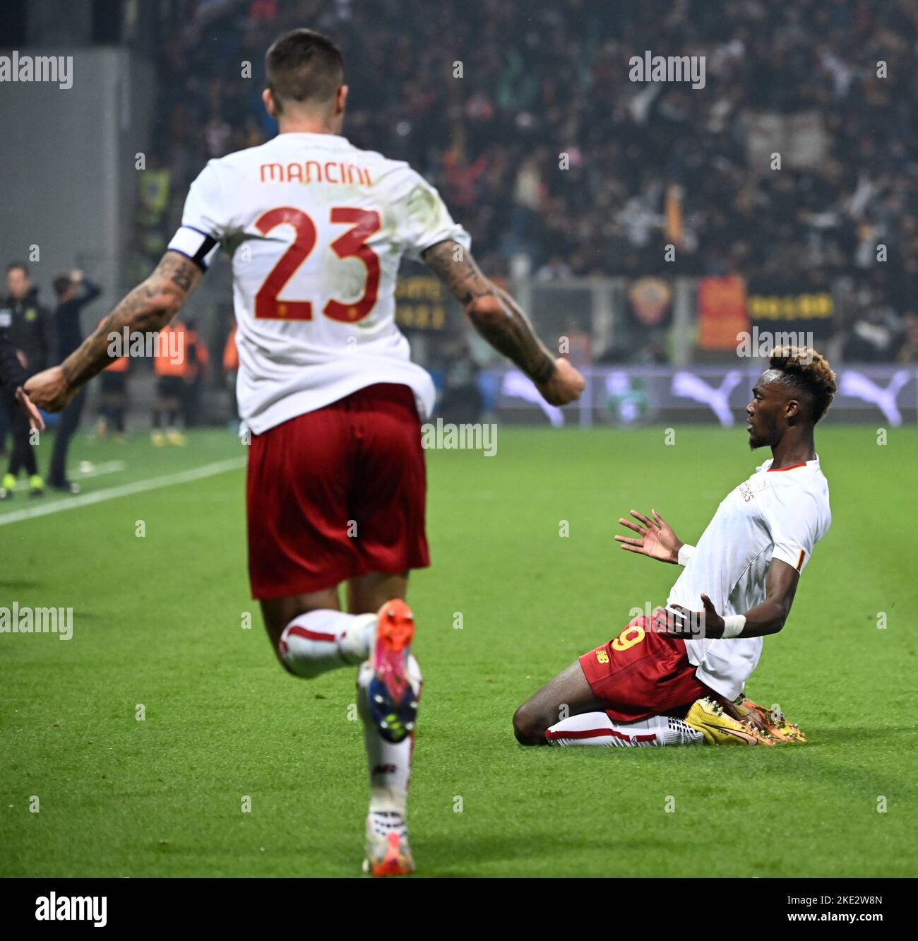 Reggio Emilia, Italy. 9th Nov, 2022. Roma's Tammy Abraham (R ...