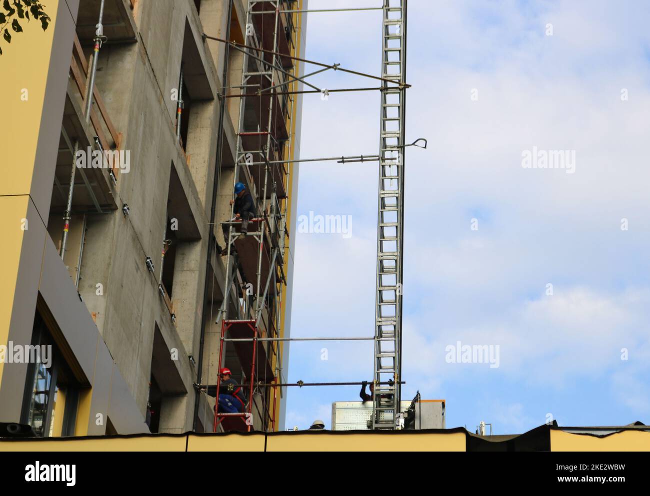 Building under construction Stock Photo - Alamy