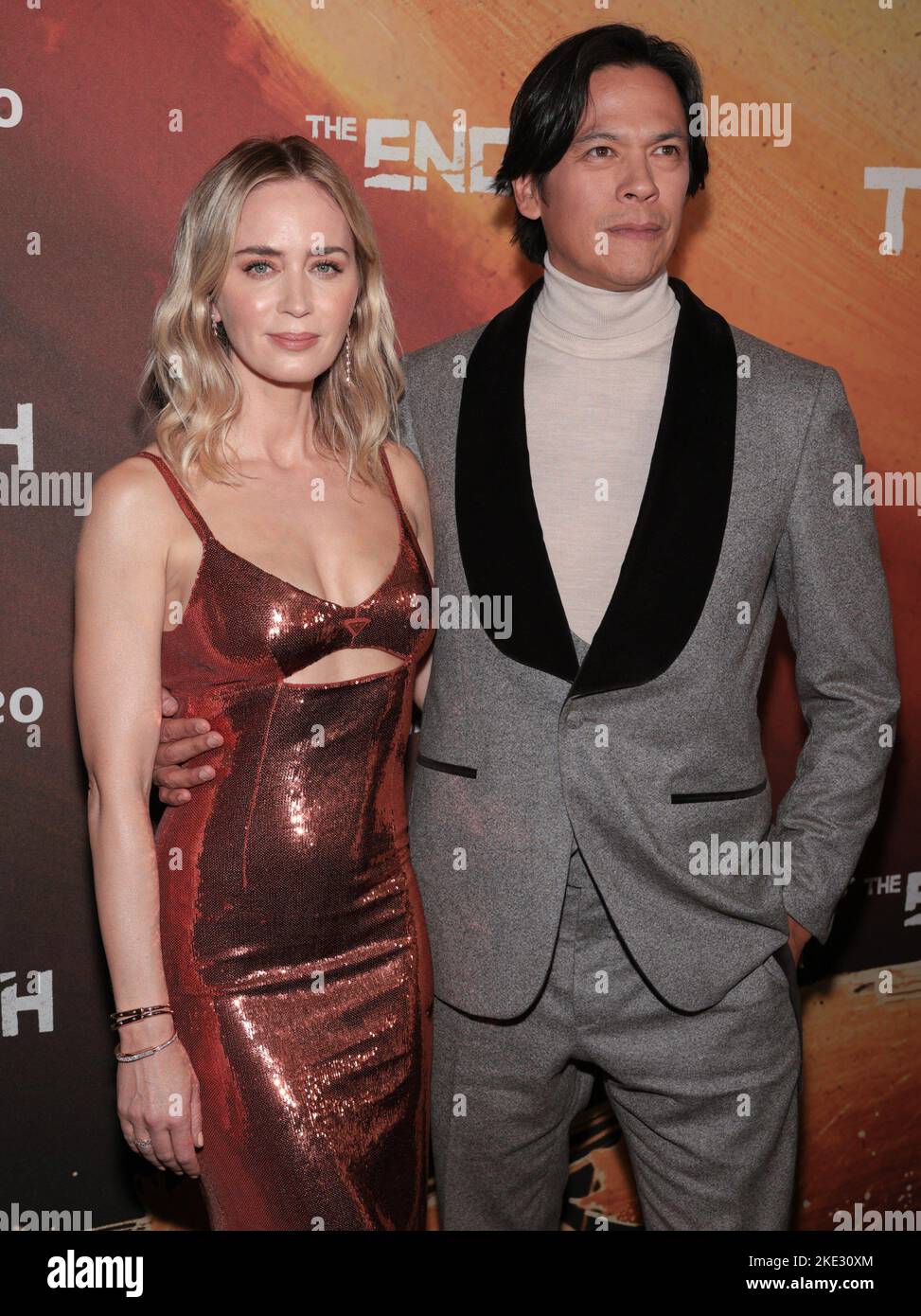 New York, NY, USA. 9th Nov, 2022. Emily Blunt, Chaske Spencer at arrivals for THE ENGLISH ...