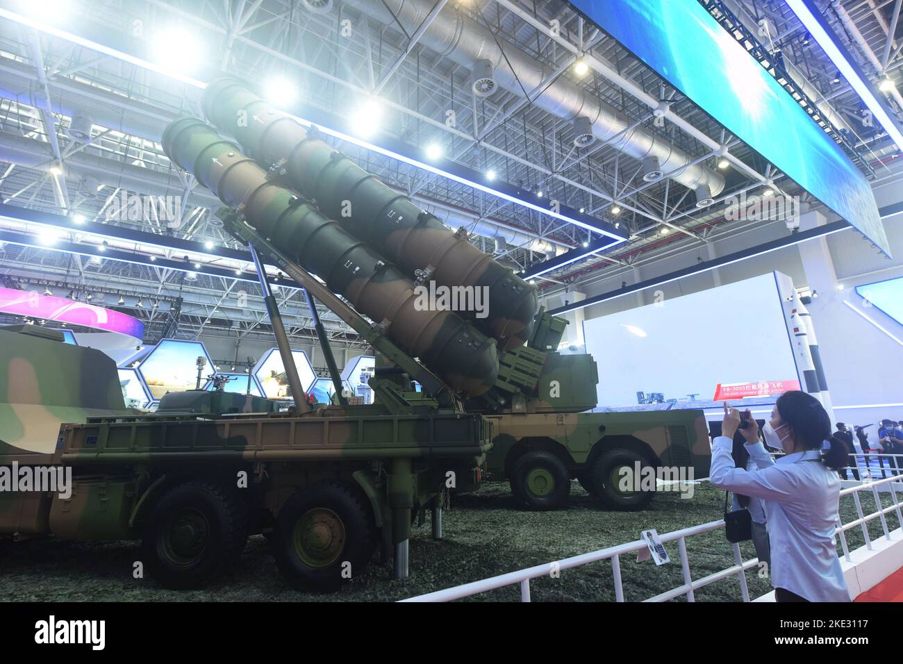 ZHUHAI, CHINA - NOVEMBER 9, 2022 - Visitors view advanced medium-long ...