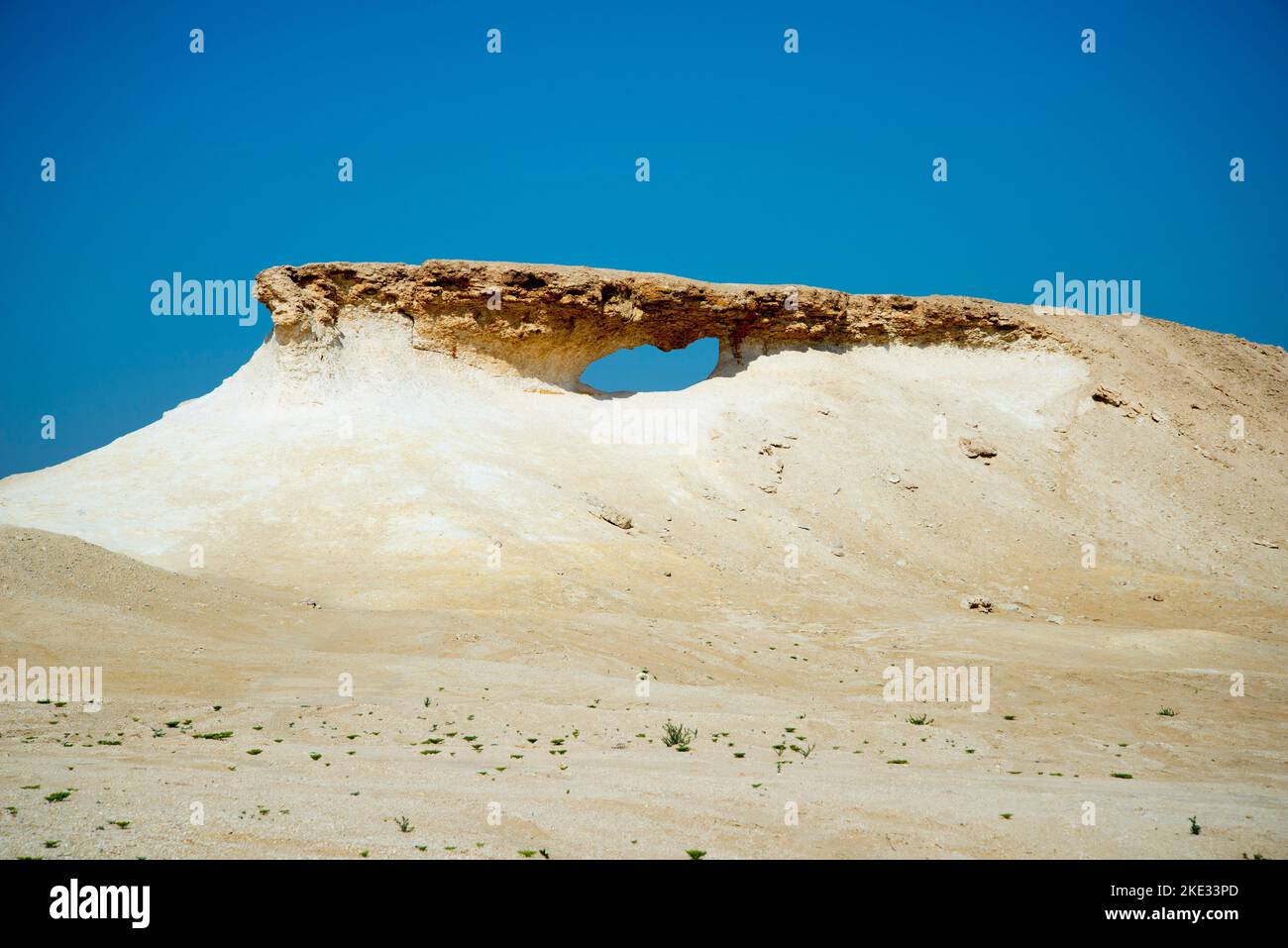 Zekreet Rock Formation - Qatar Stock Photo - Alamy