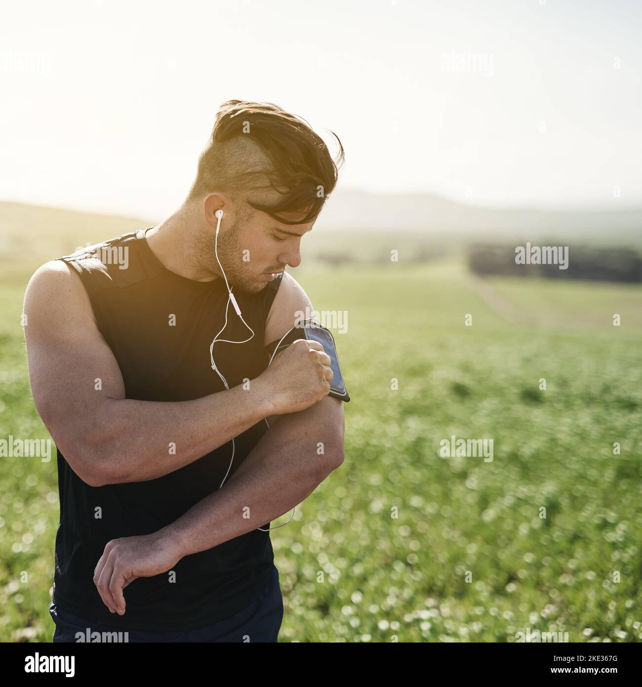 Jogging tracks hi-res stock photography and images - Alamy