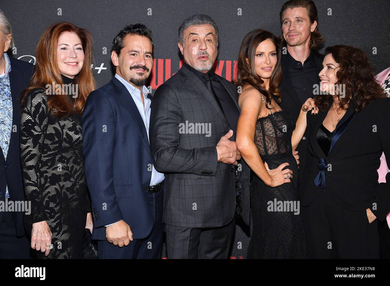 (L-R) Dana Delany, Max Casella, Sylvester Stallone, Andrea Savage ...