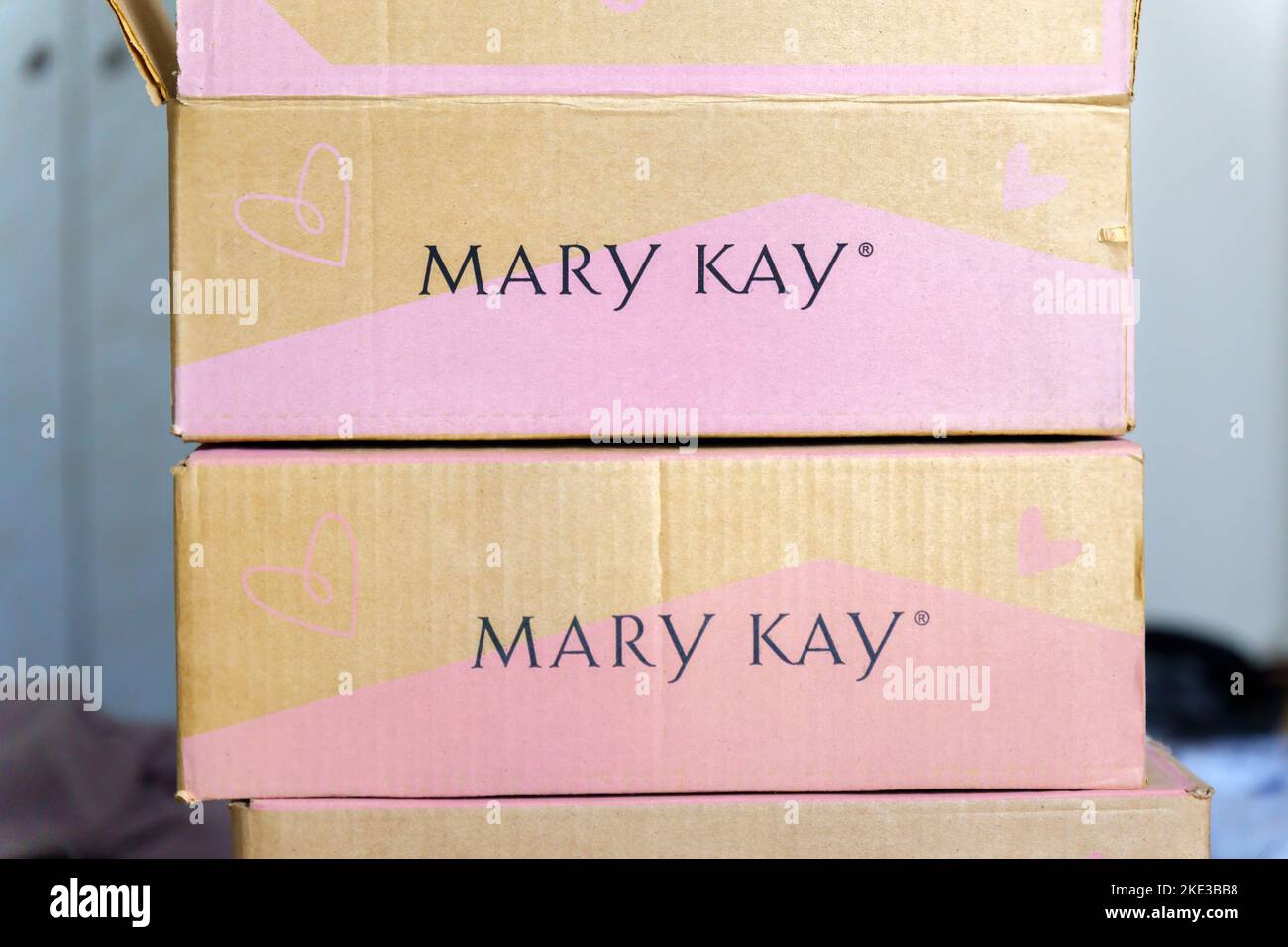 Tyumen, Russia-November 02, 2022: Mary Kay logo, a private company ...