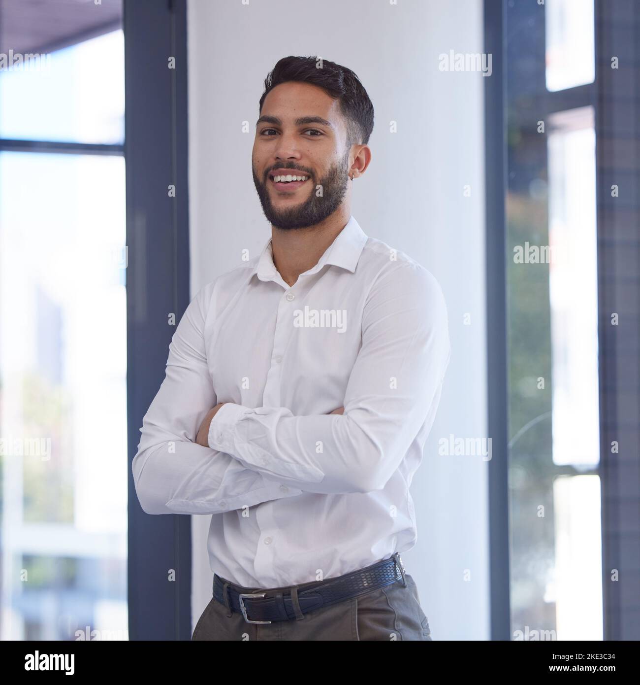 Happy manage hi-res stock photography and images - Alamy