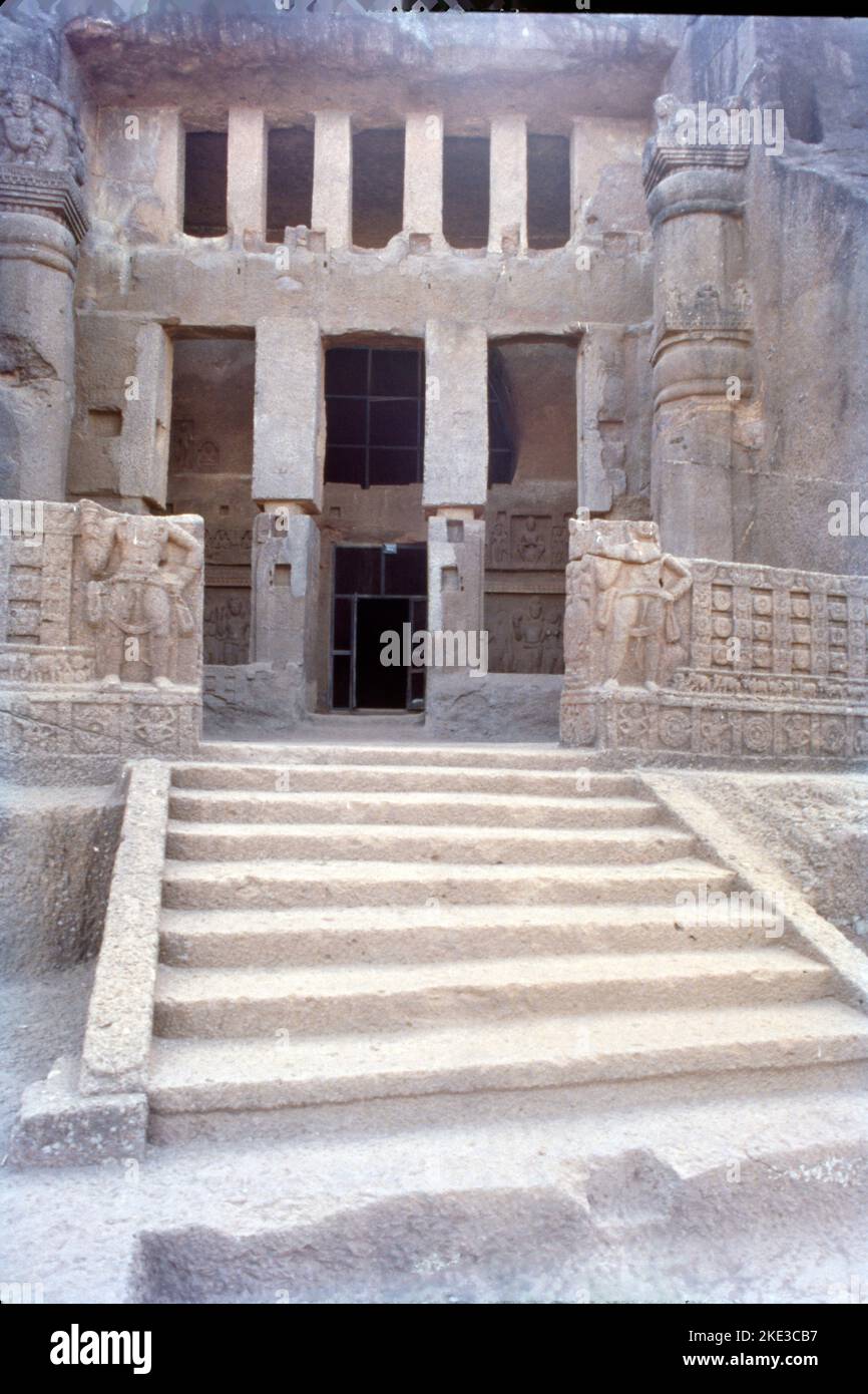 The Kanheri Caves are a group of caves and rock-cut monuments cut into ...