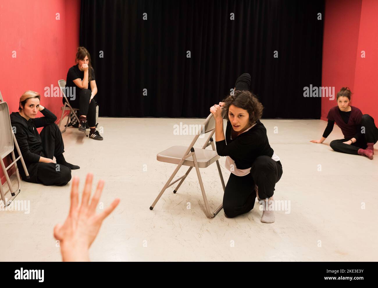 People sitting in dance class Stock Photo - Alamy