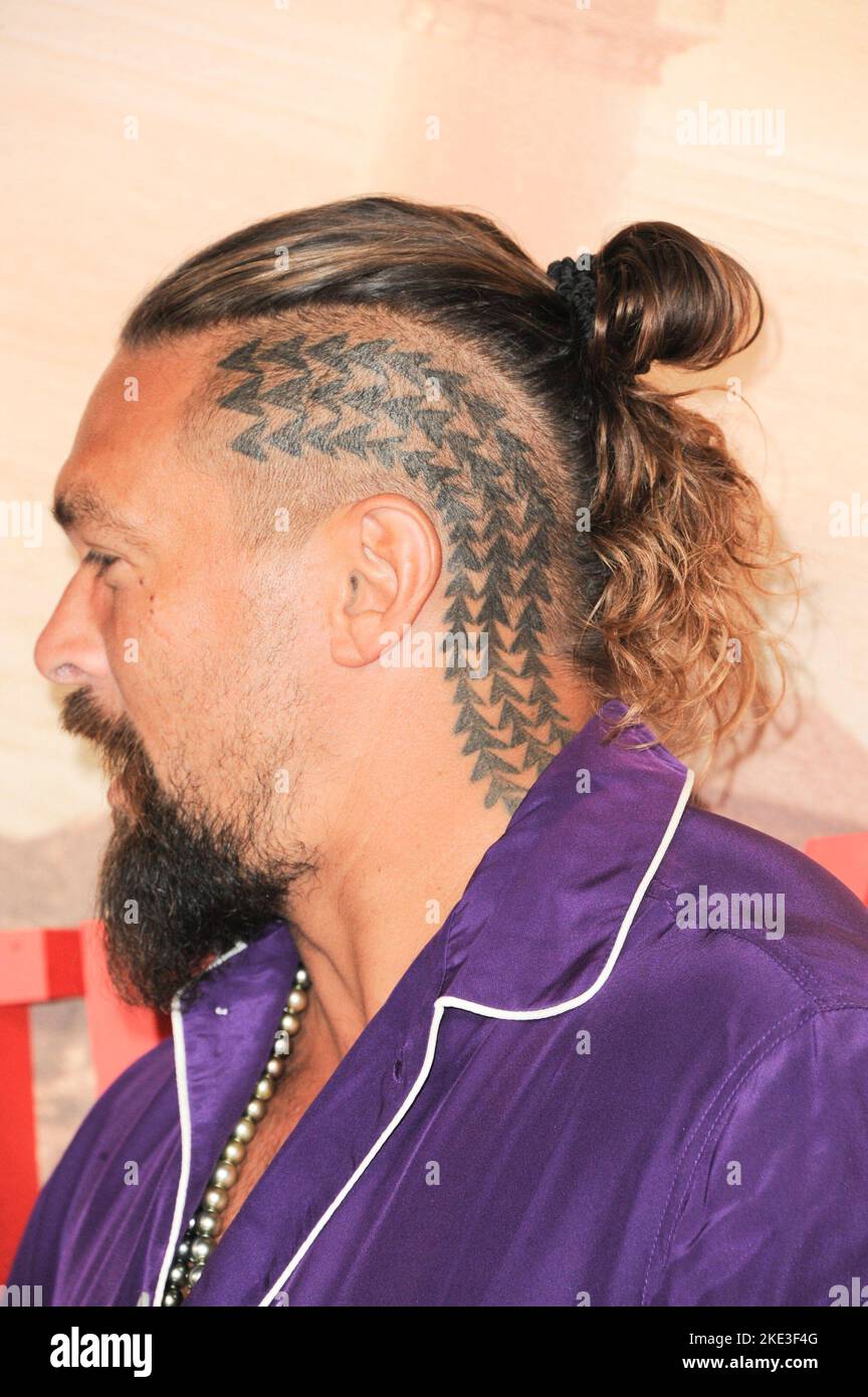 Los Angeles, CA. 9th Nov, 2022. Jason Momoa at arrivals for SLUMBERLAND ...