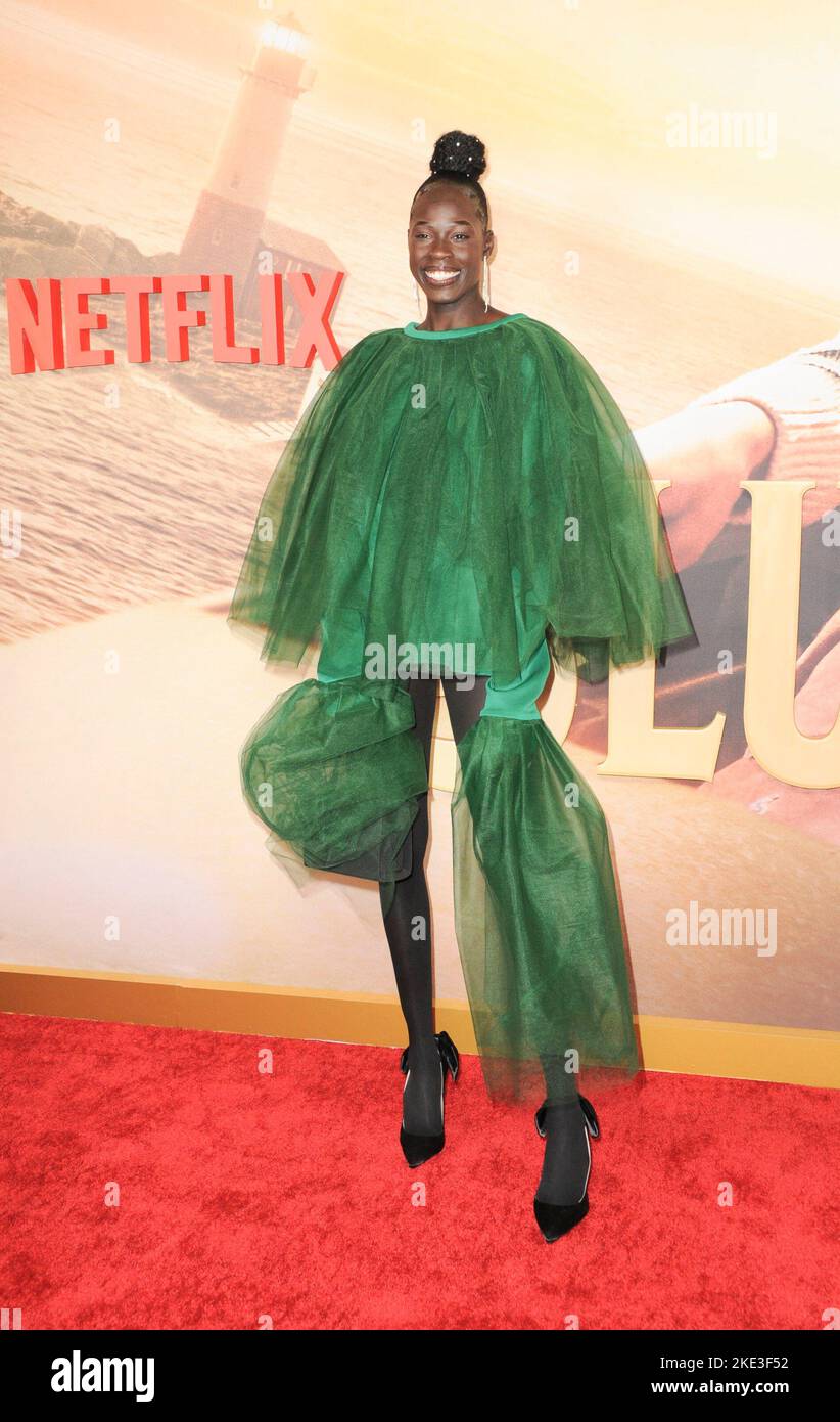 Los Angeles, CA. 9th Nov, 2022. Athing Mu at arrivals for SLUMBERLAND ...