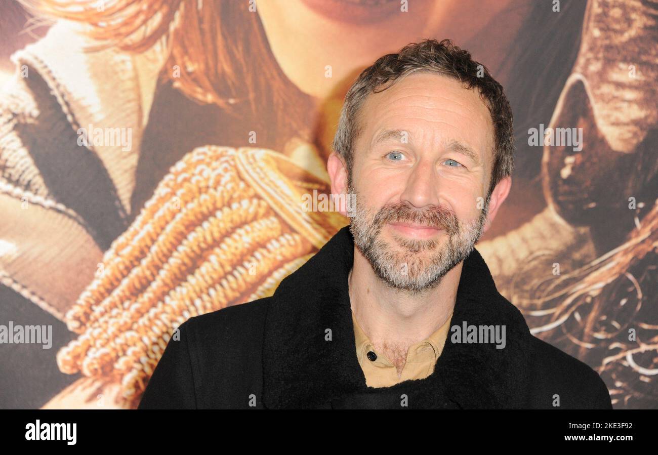 Los Angeles, CA. 9th Nov, 2022. Chris O'Dowd at arrivals for ...